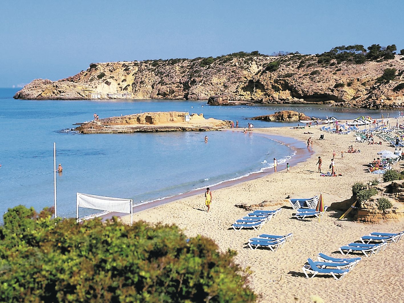 When is the best time to visit Cala Tarida | FirstChoice.co.uk
